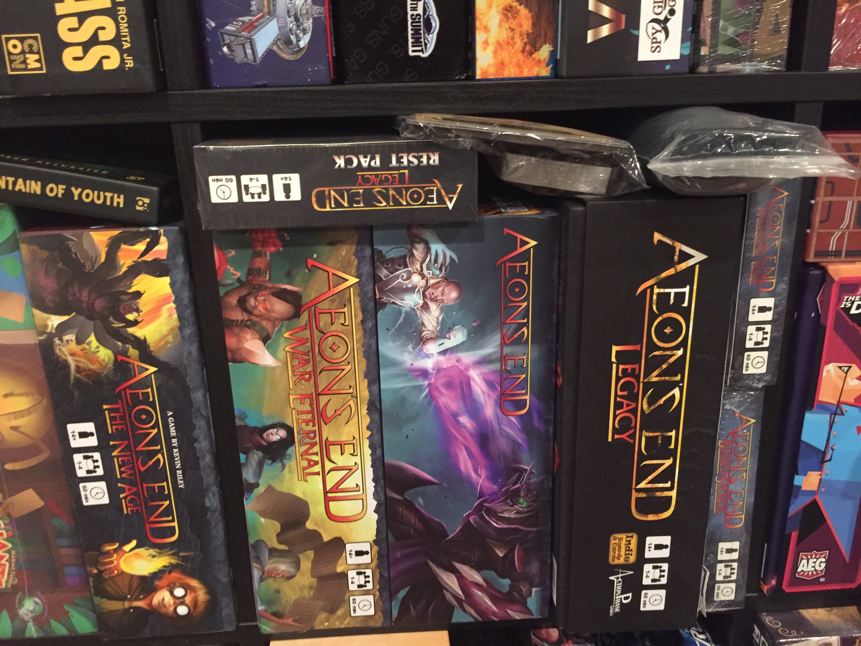Review of Aeon’s End: Outcasts. Part I: Unboxing, Solo Rules, and First ...